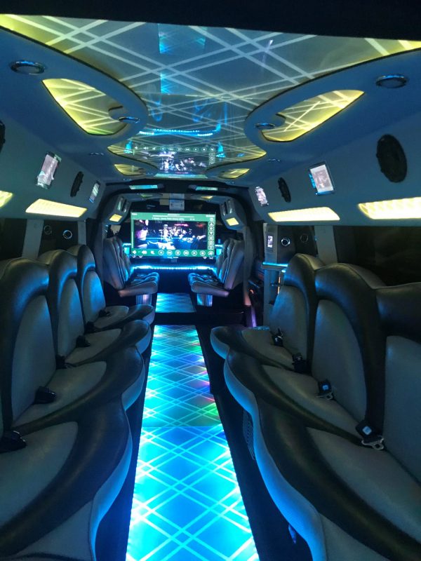 Luxury Car Hire Gold Coast | Limo Hire & Hummer Hire
